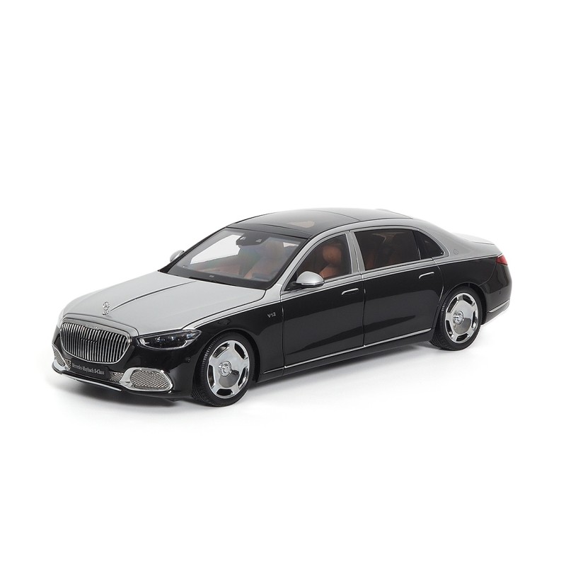 ALM820120 Mercedes Maybach S Class S600 2021 black silver almost real