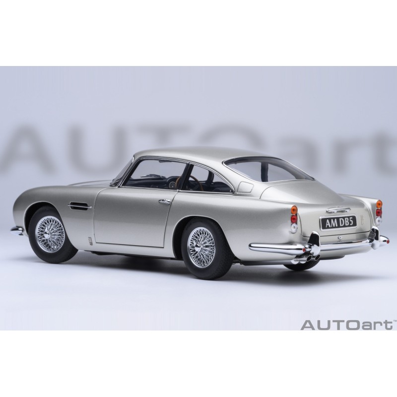 70287 Aston Martin DB5 1964 birch silver autoart