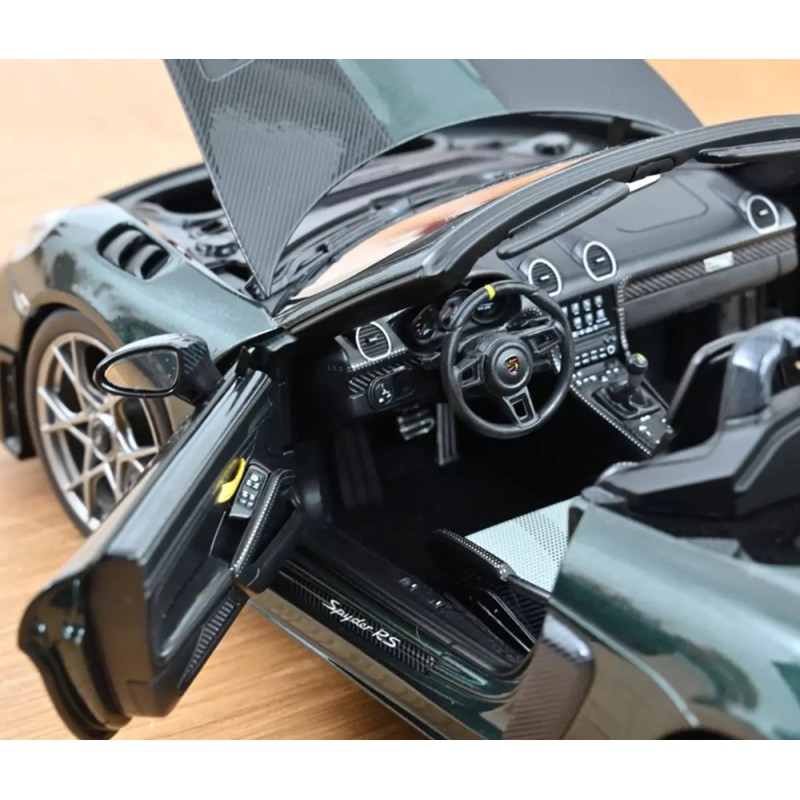 187272 porsche 718 spyder RS Weissach pack forest green